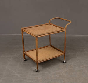 Slutpris för Rullvagn/Sideboard, bambu och rotting, 1940-tal